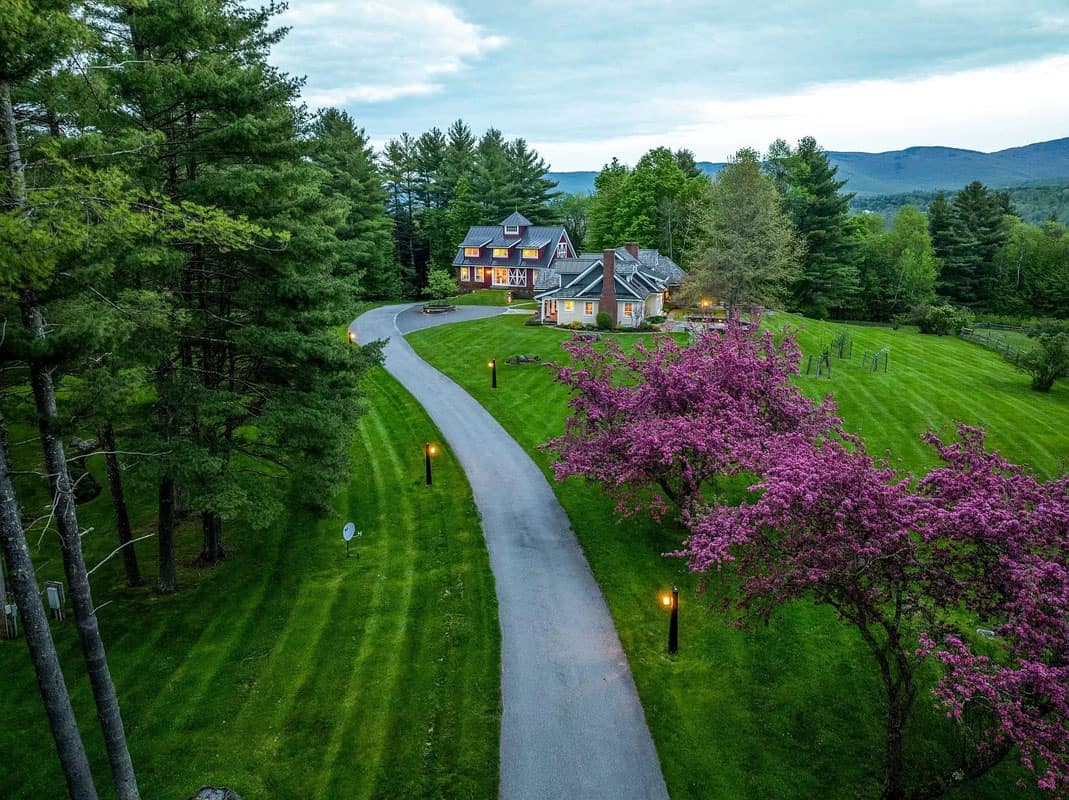 $6.1M Mansion in Stowe, Vermont on 28 Acres - Inside Mansions